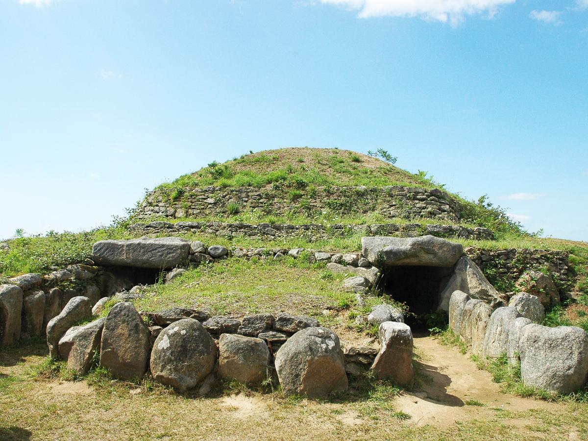 Dissignac Tumulus – A 6,000-year old burial chamber