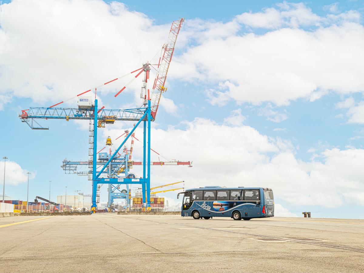 Visitez le Grand Port Maritime à Saint-Nazaire – Une visite étonnante